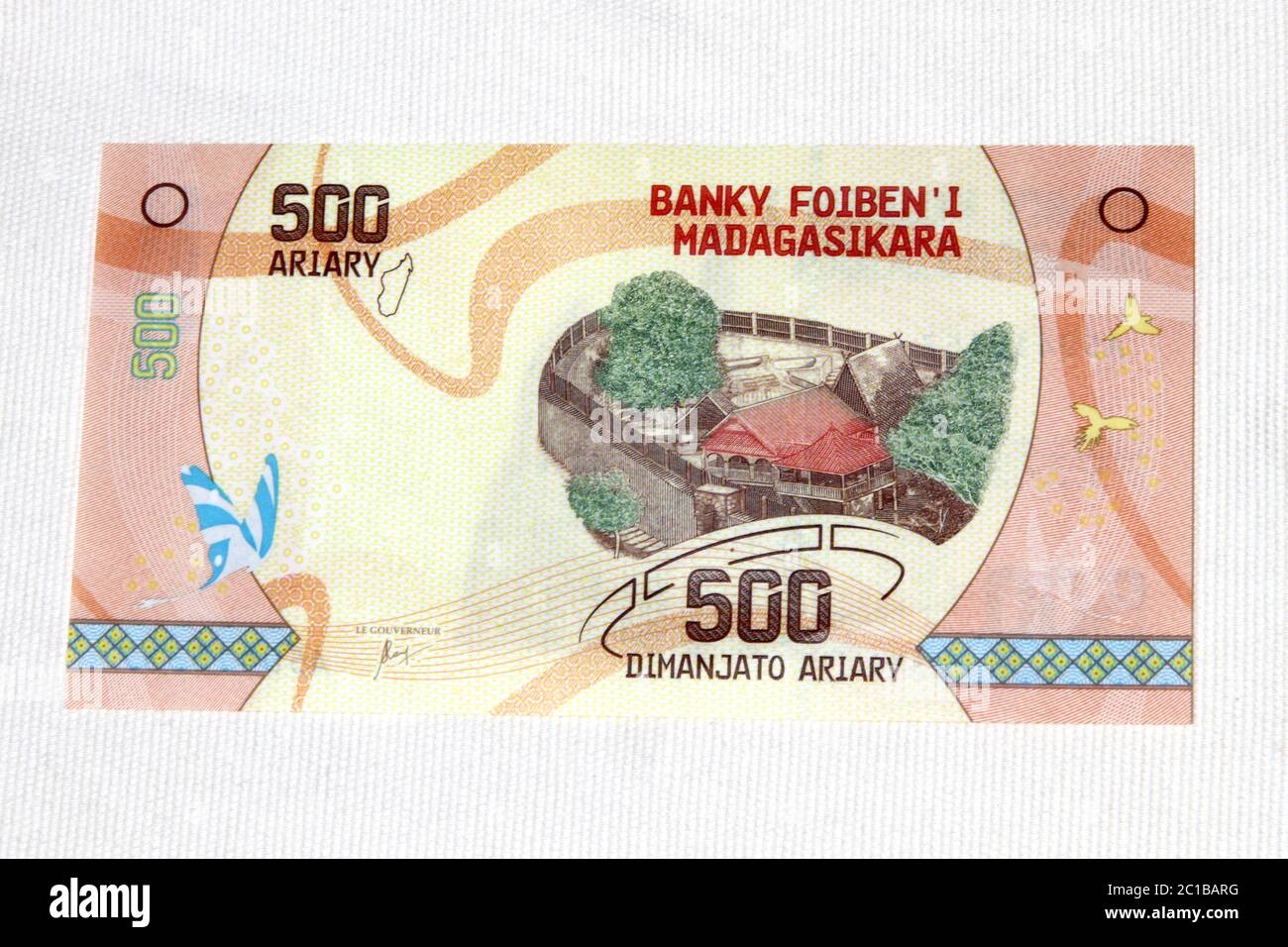 Madagascan currency note of 500 Ariarys, Madagascar Stock Photo - Alamy