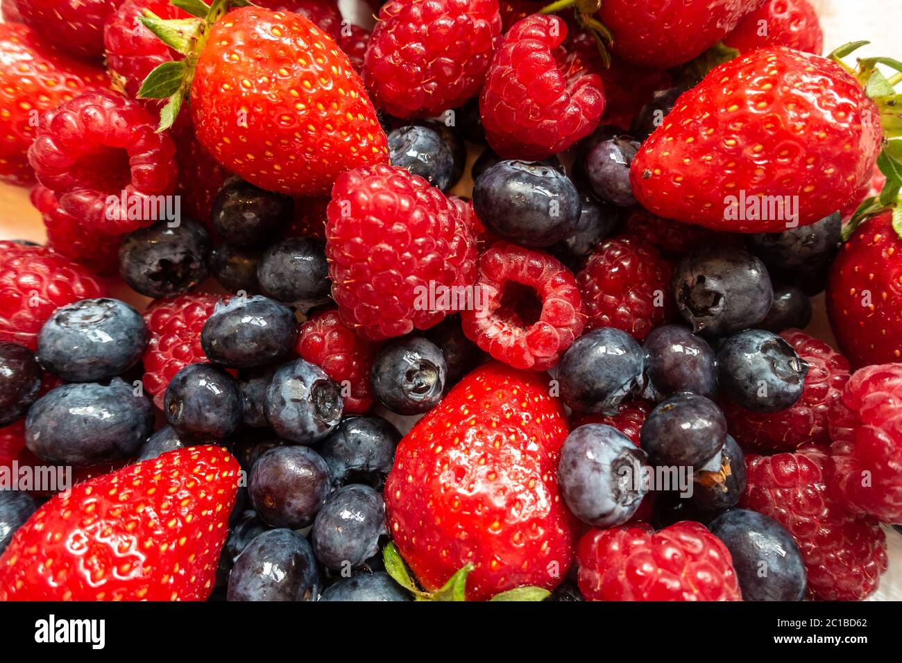 Summer fruits hi-res stock photography and images - Alamy