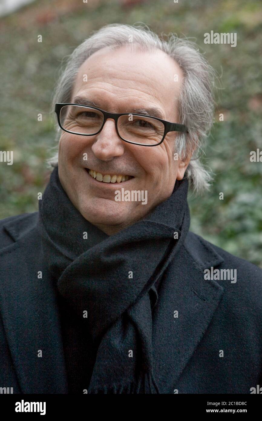 Egyptian pyramid construction techniques hi-res stock photography and ...