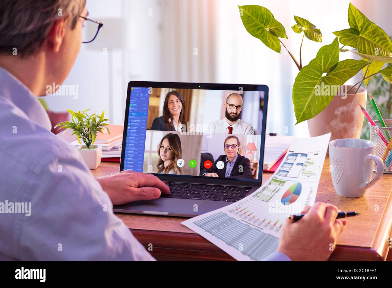 Concept smart working teamwork hi-res stock photography and images - Alamy