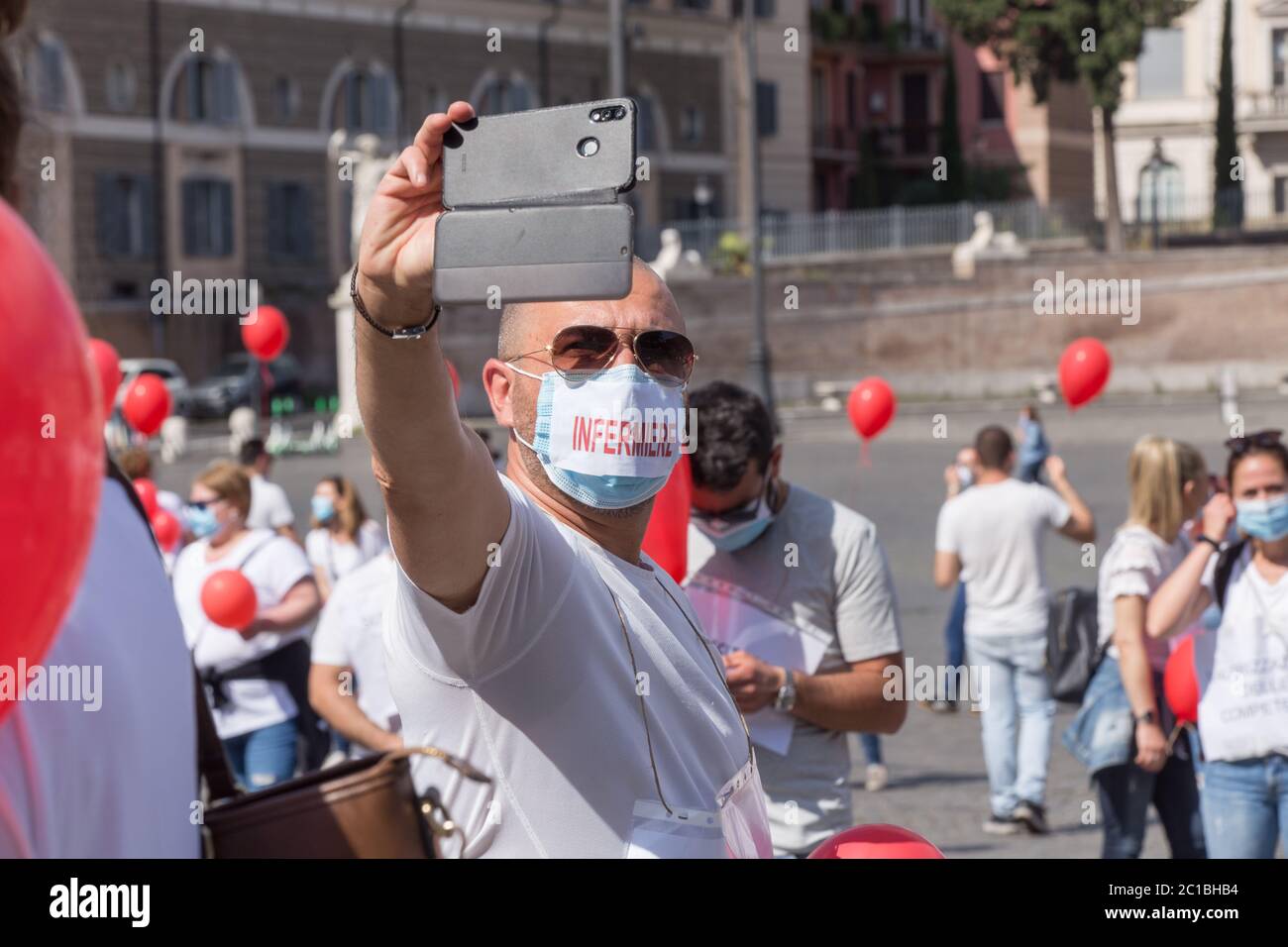 Rome, Italy. 15th June, 2020. Flashmob at Piazza del Popolo in Rome ...