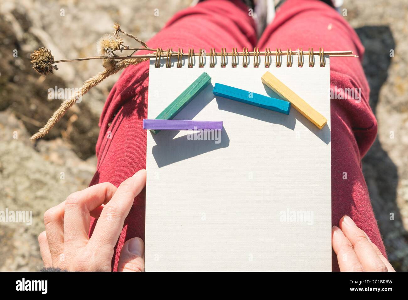 Lap drawing hi-res stock photography and images - Alamy