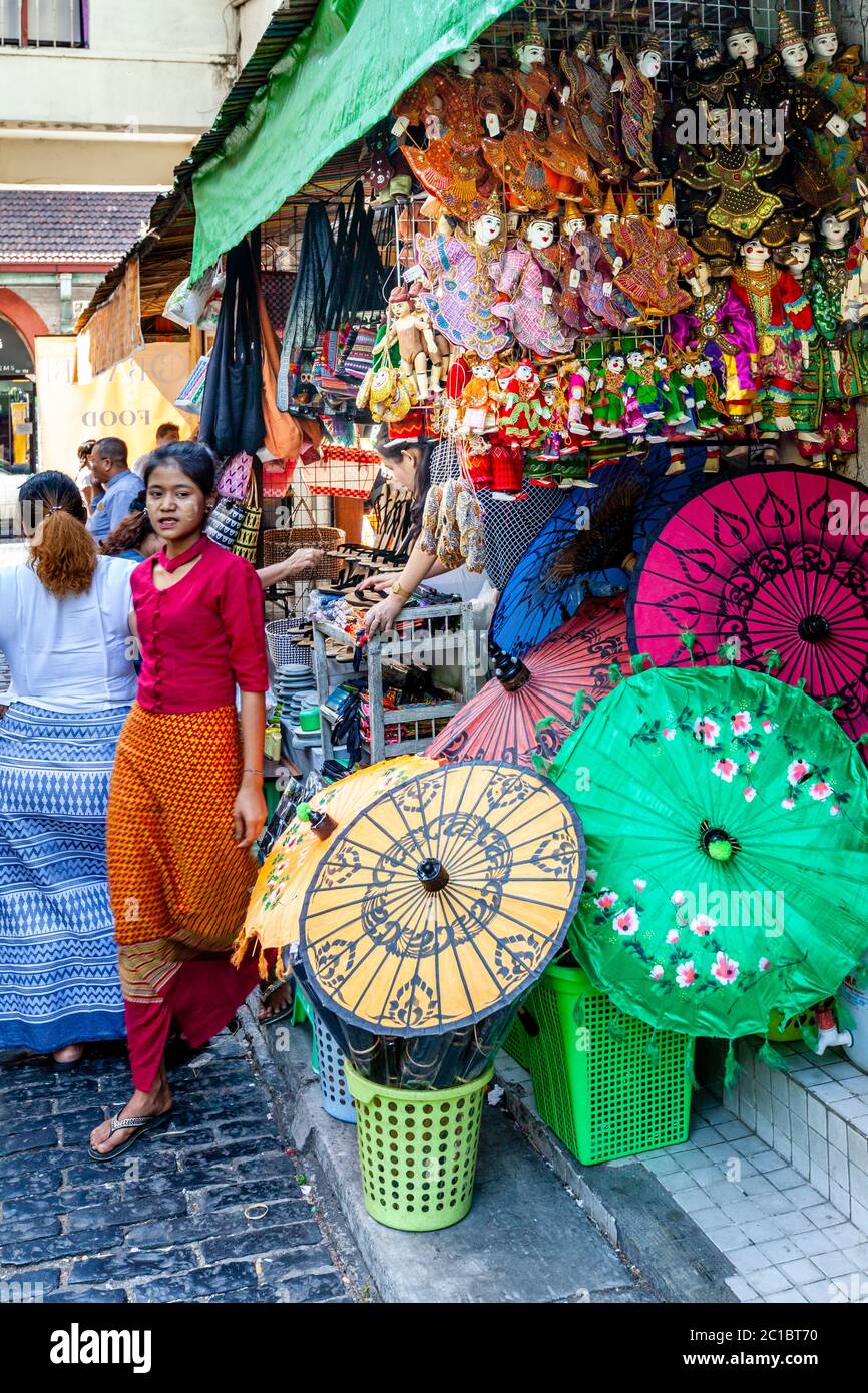 A Souvenir Shop In Bogyoke Aung San Market, Yangon, Myanmar Stock Photo ...