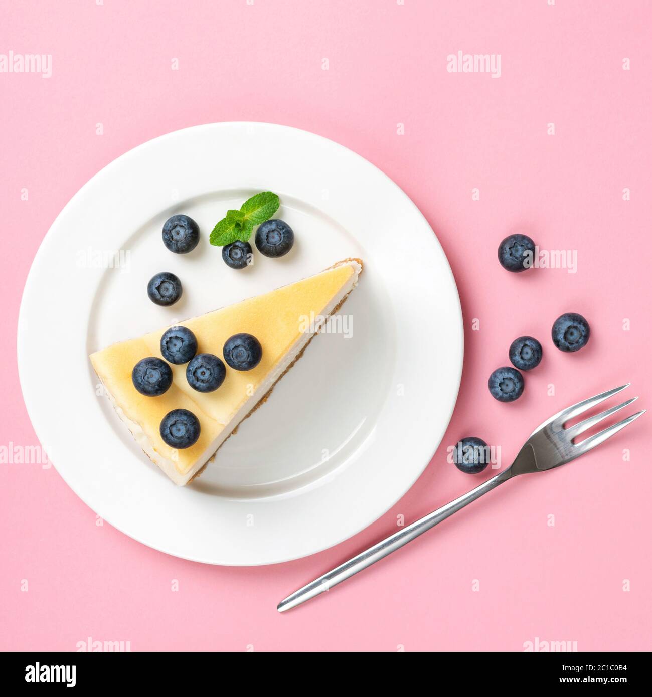 Summer cheesecake hi-res stock photography and images - Alamy