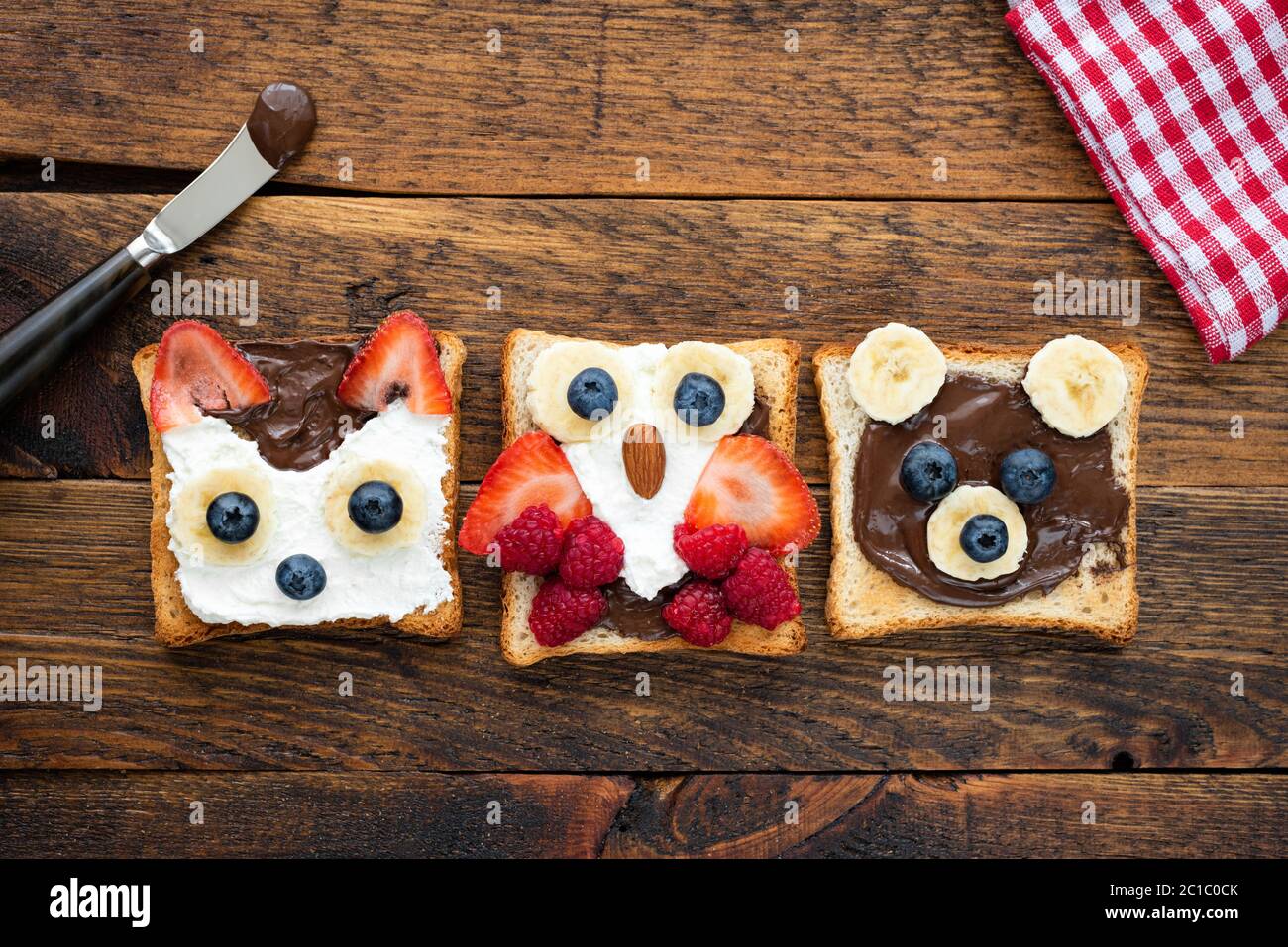 Funny breakfast or school lunch food art toasts for kids. Children's ...