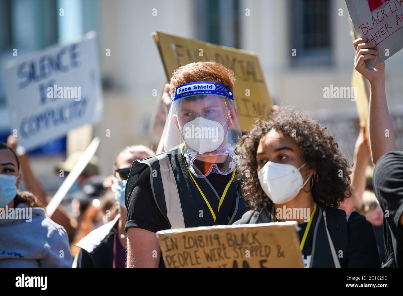 Face masks face shields hi-res stock photography and images - Alamy