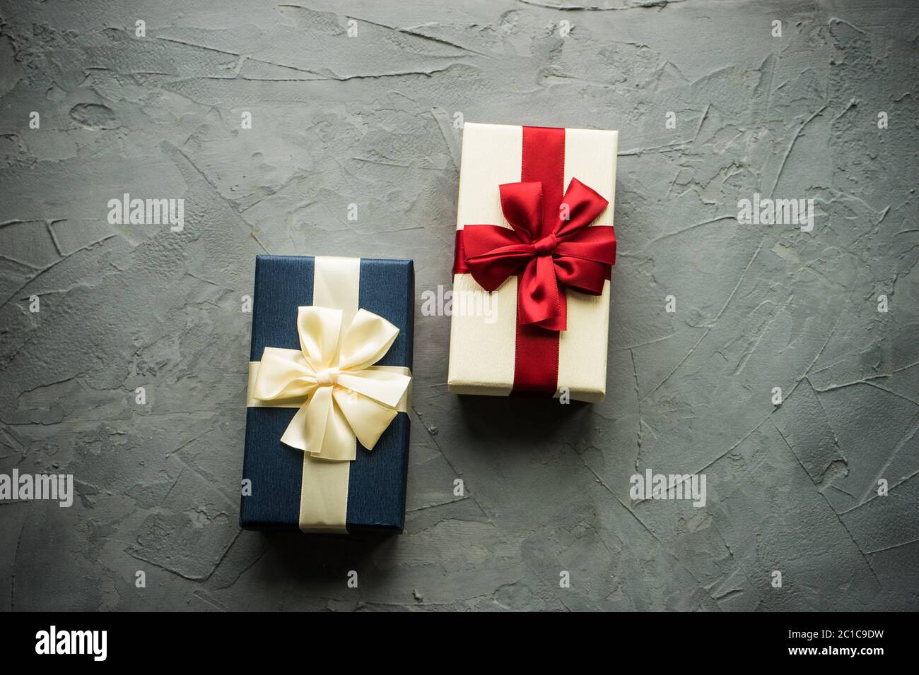 Gift box concept Stock Photo - Alamy
