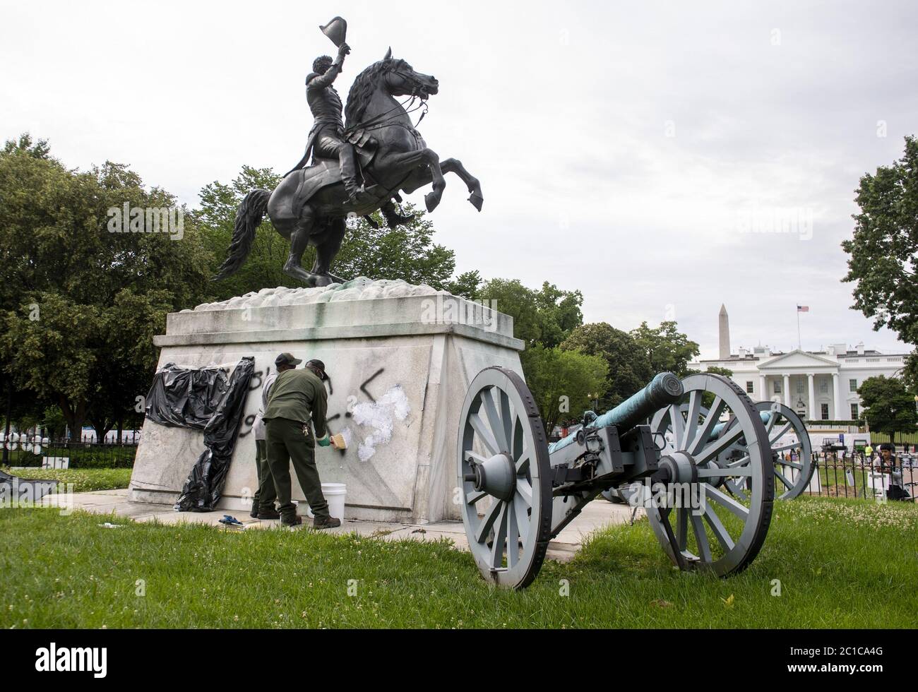 Washington, United States. 15th June, 2020. Members of the Park Service ...