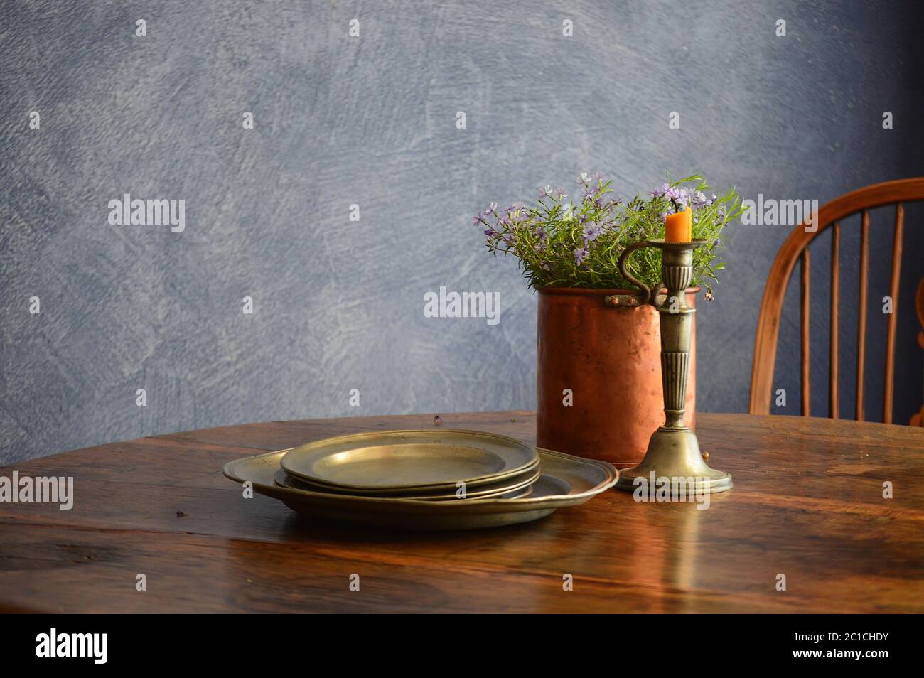 Still life table hi-res stock photography and images - Alamy