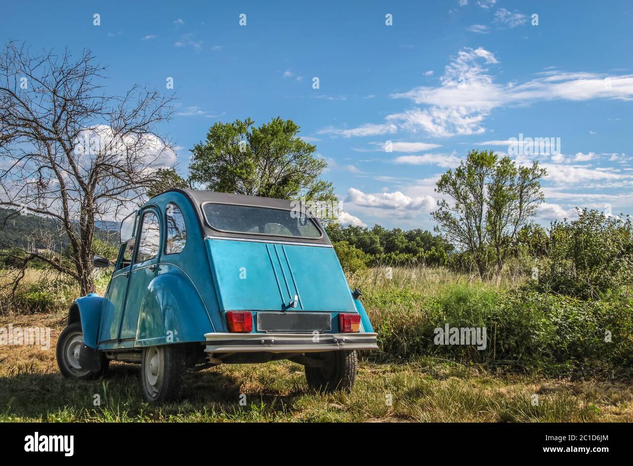 2CV on farm in the Provence, France Stock Photo - Alamy