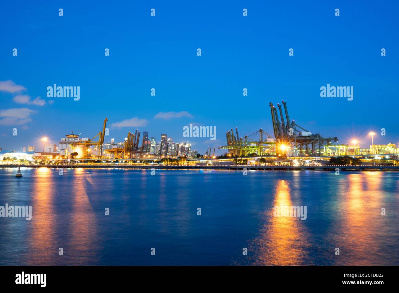 modern building waterfront Stock Photo - Alamy