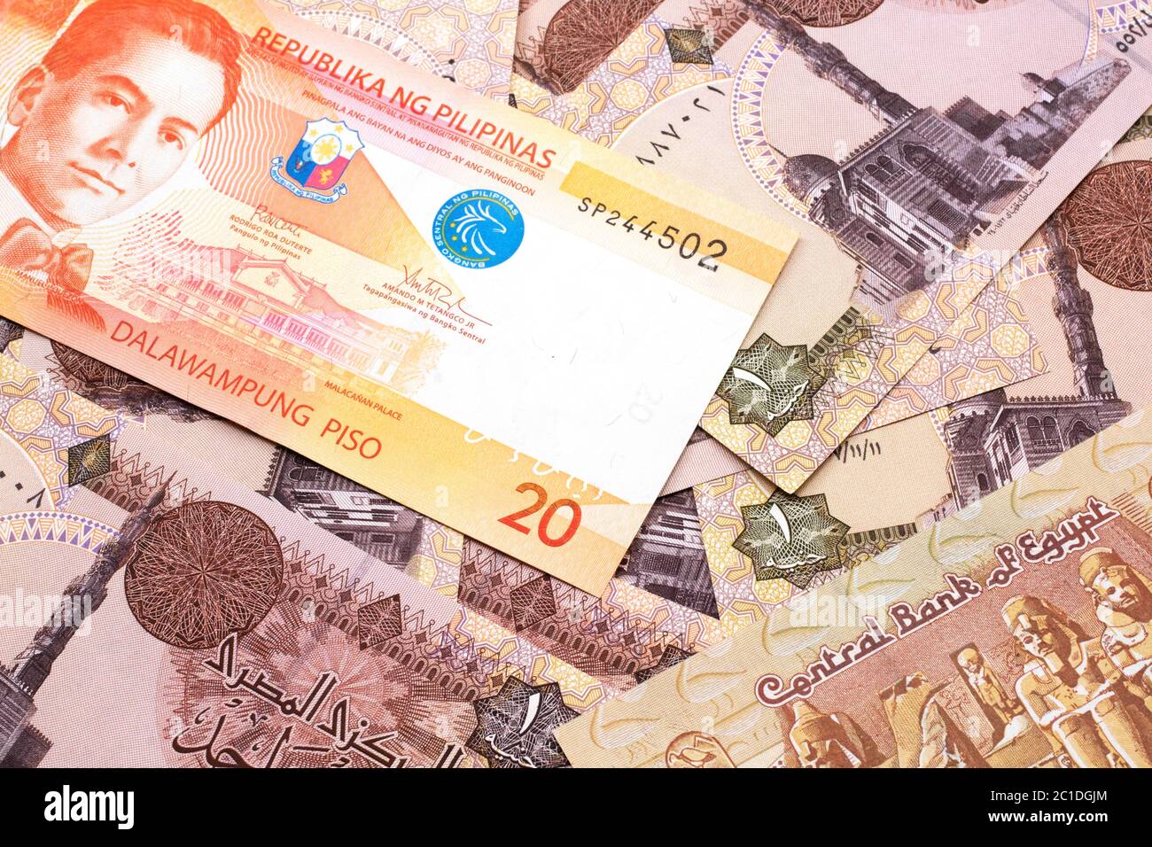 Philippines bank notes hi-res stock photography and images - Alamy