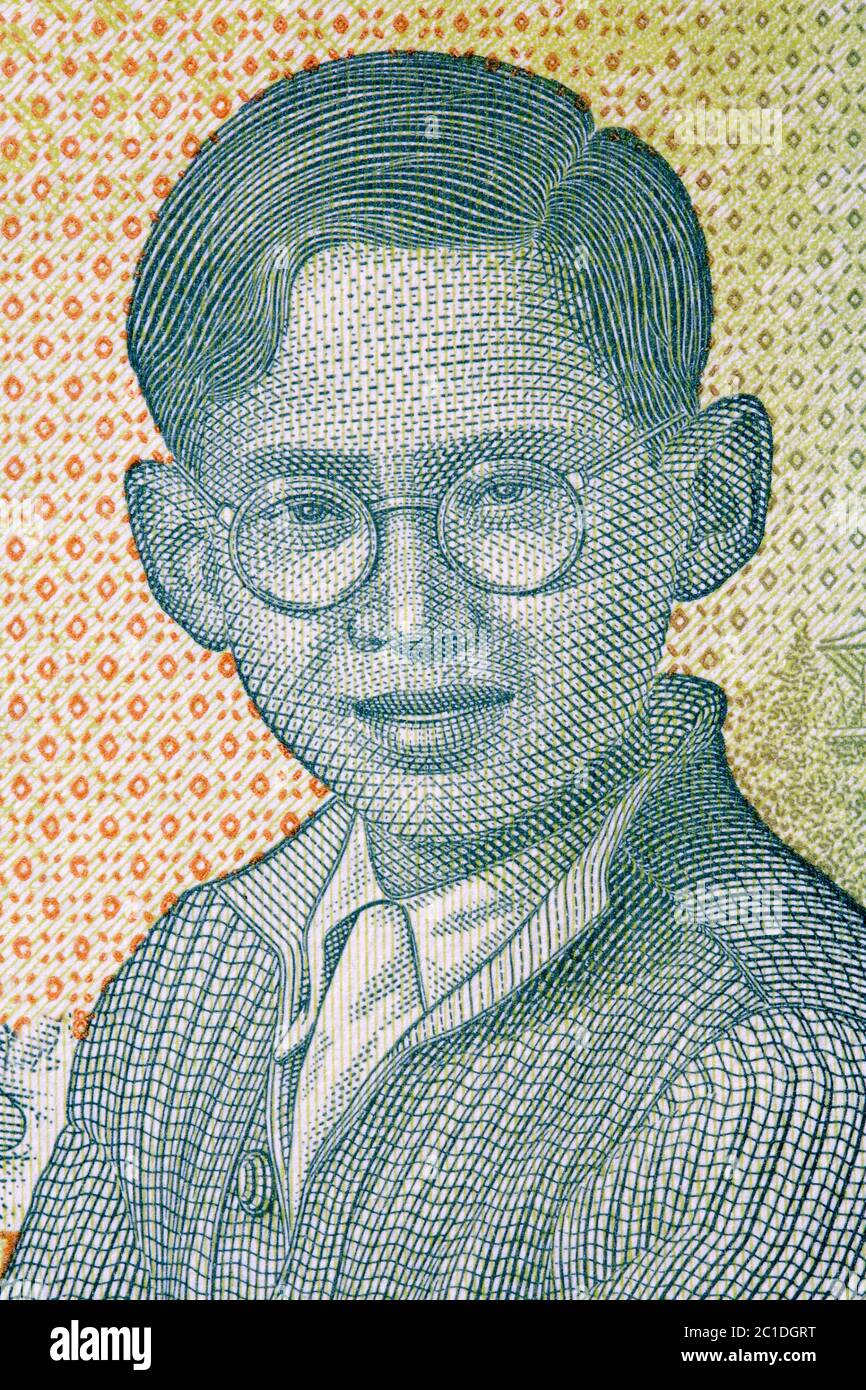 Bhumibol adulyadej rama ix hi-res stock photography and images - Alamy