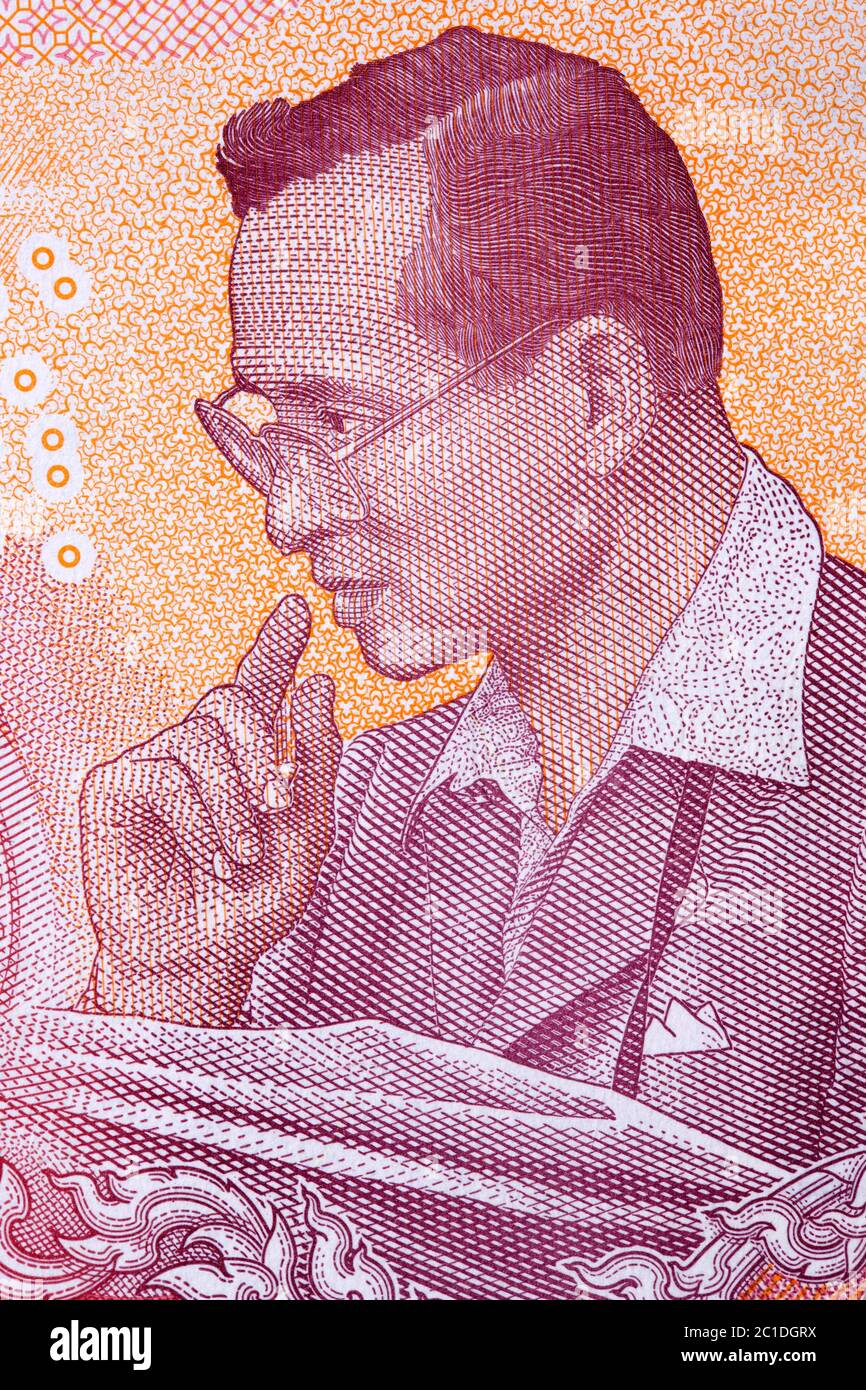 Portrait of king rama ix hi-res stock photography and images - Alamy