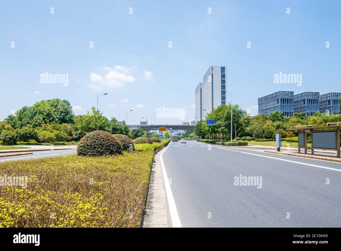 Infront of buildings hi-res stock photography and images - Alamy