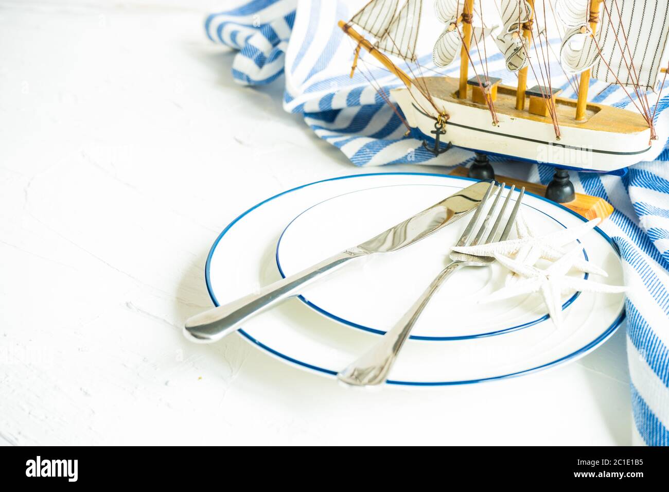 Summer table setting Stock Photo - Alamy