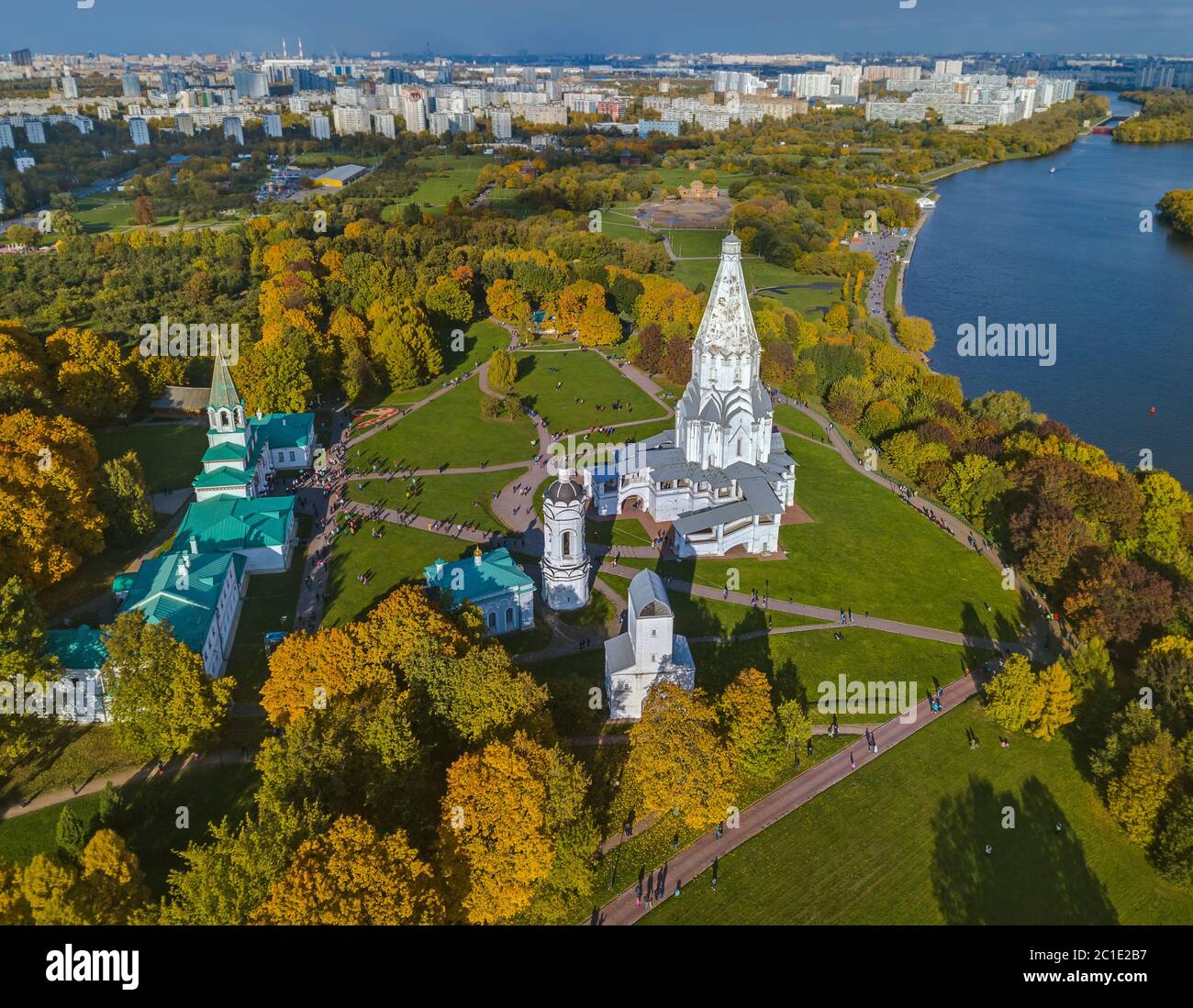 Kremlin aerial view moscow hi-res stock photography and images - Alamy