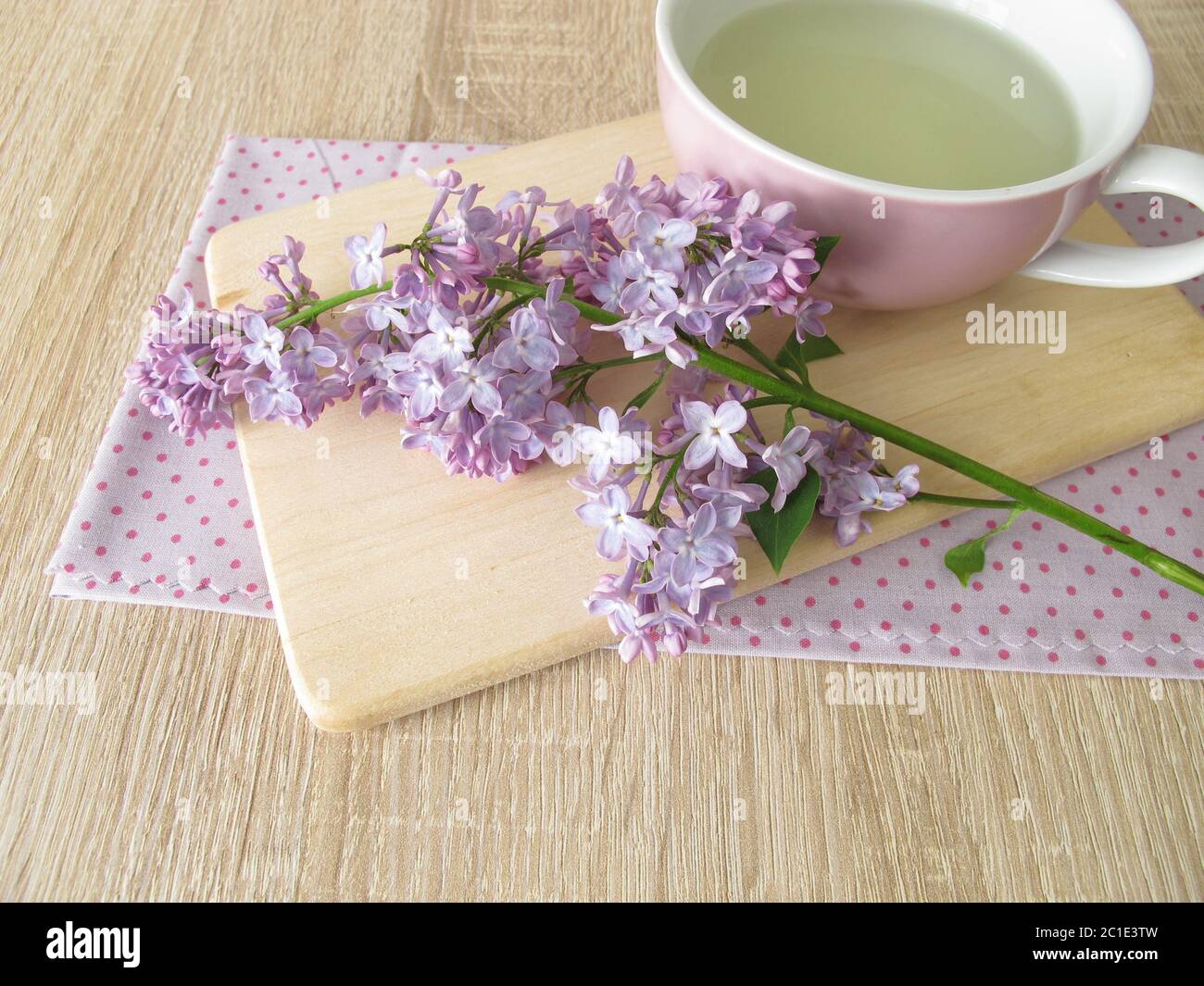 Lilac tea hi-res stock photography and images - Alamy