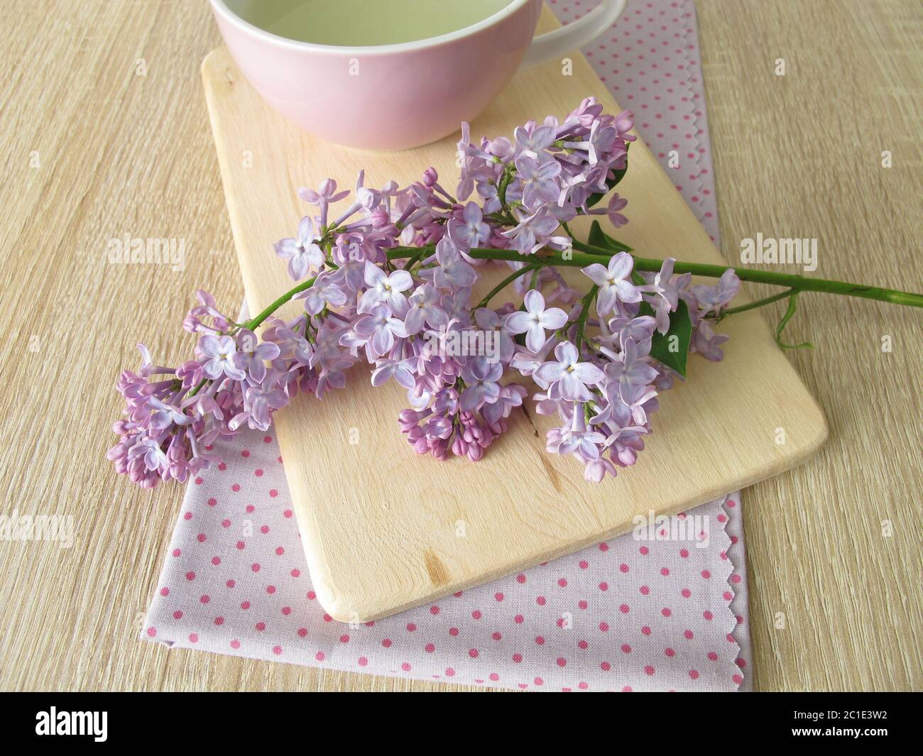 Tea with flowers hi-res stock photography and images - Alamy