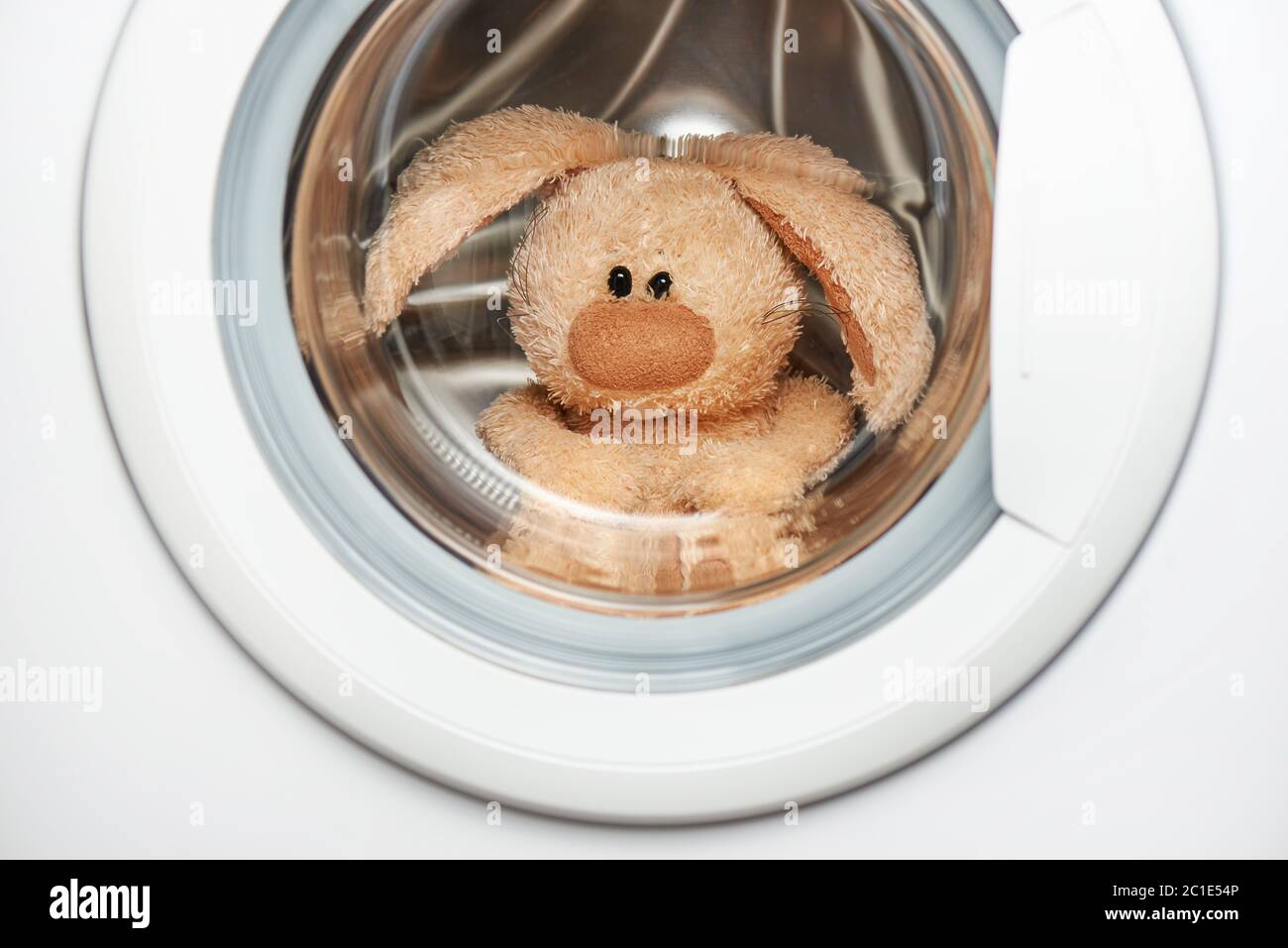 Funny washing machine hi-res stock photography and images - Alamy
