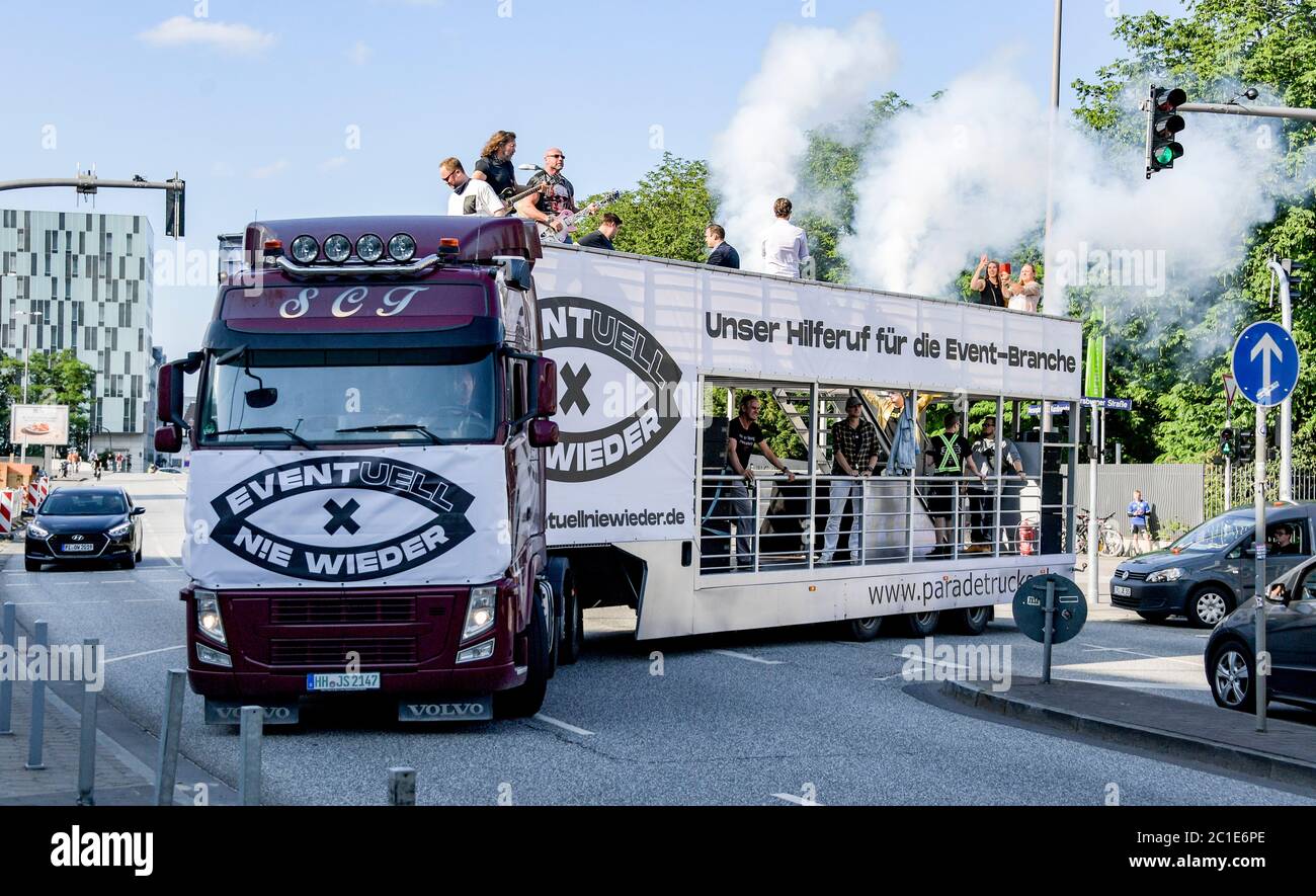 Convoy management hi-res stock photography and images - Alamy