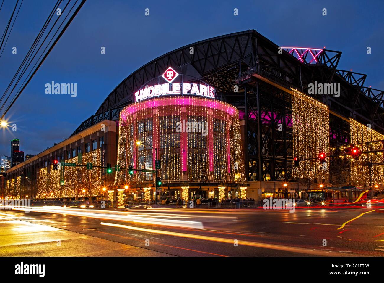 Seattle stadium district hi-res stock photography and images - Alamy