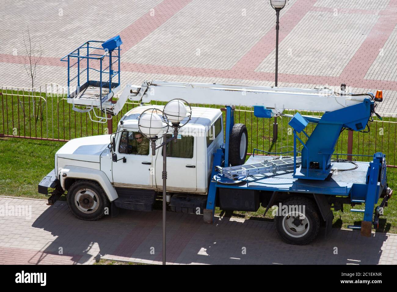 Crane Lifts Near Power Lines at Clinton Long blog