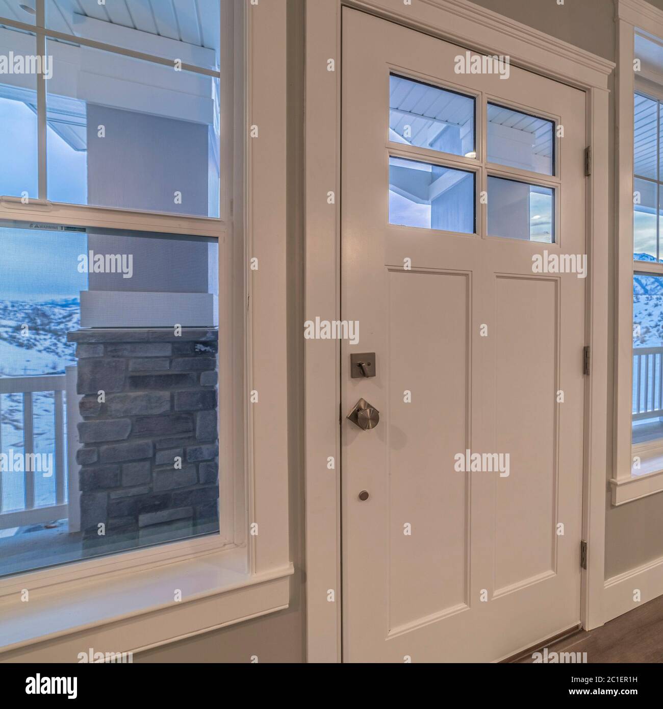 Sidelight windows hi-res stock photography and images - Alamy
