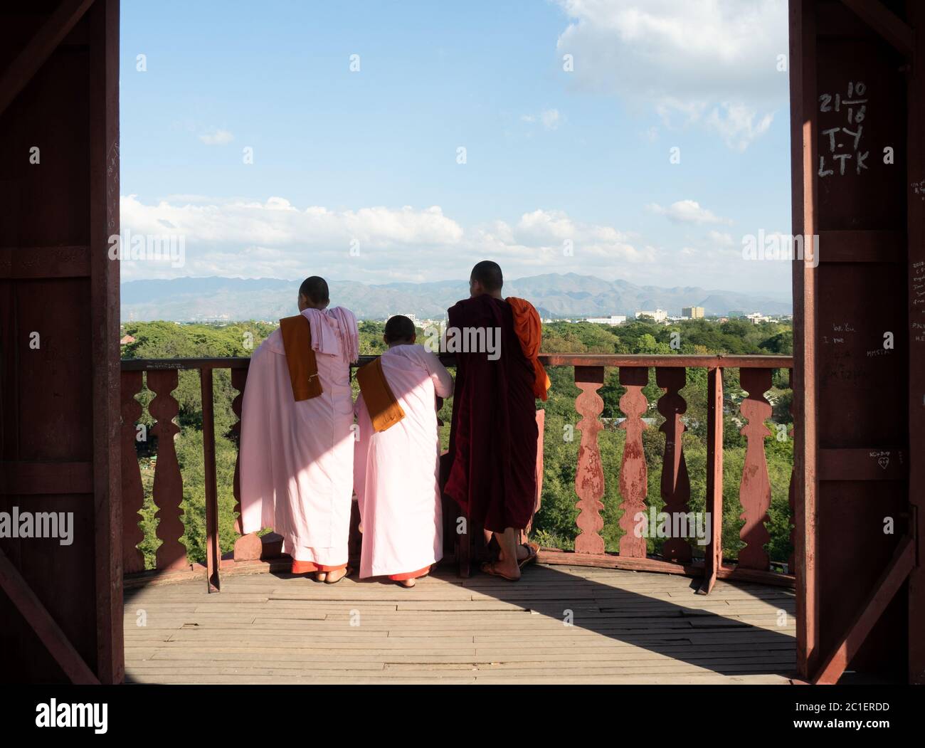 Nuns tower hi-res stock photography and images - Alamy
