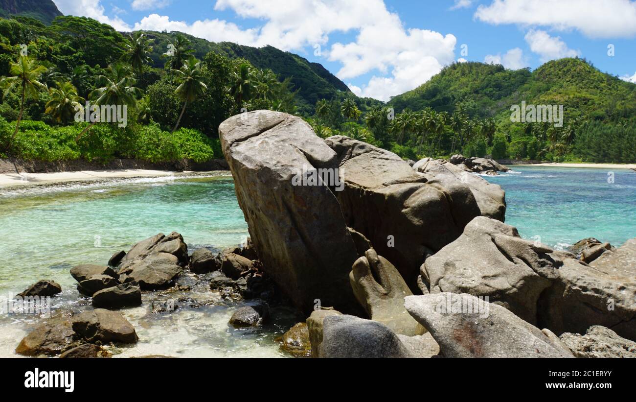 amazing tropical landscape on the seychelles islands Stock Photo - Alamy