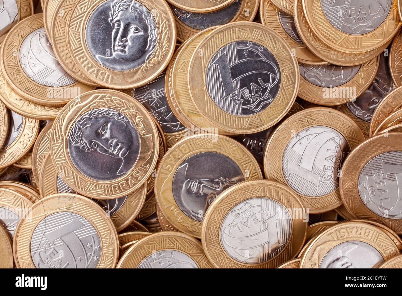 Brazilian 1 Real coins Stock Photo - Alamy