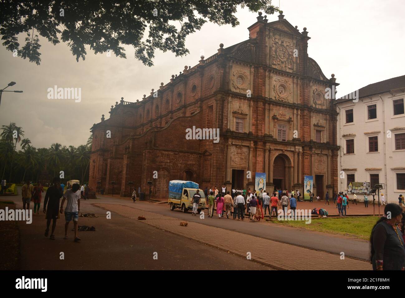 Basilica of Bom Jesus Stock Photo - Alamy