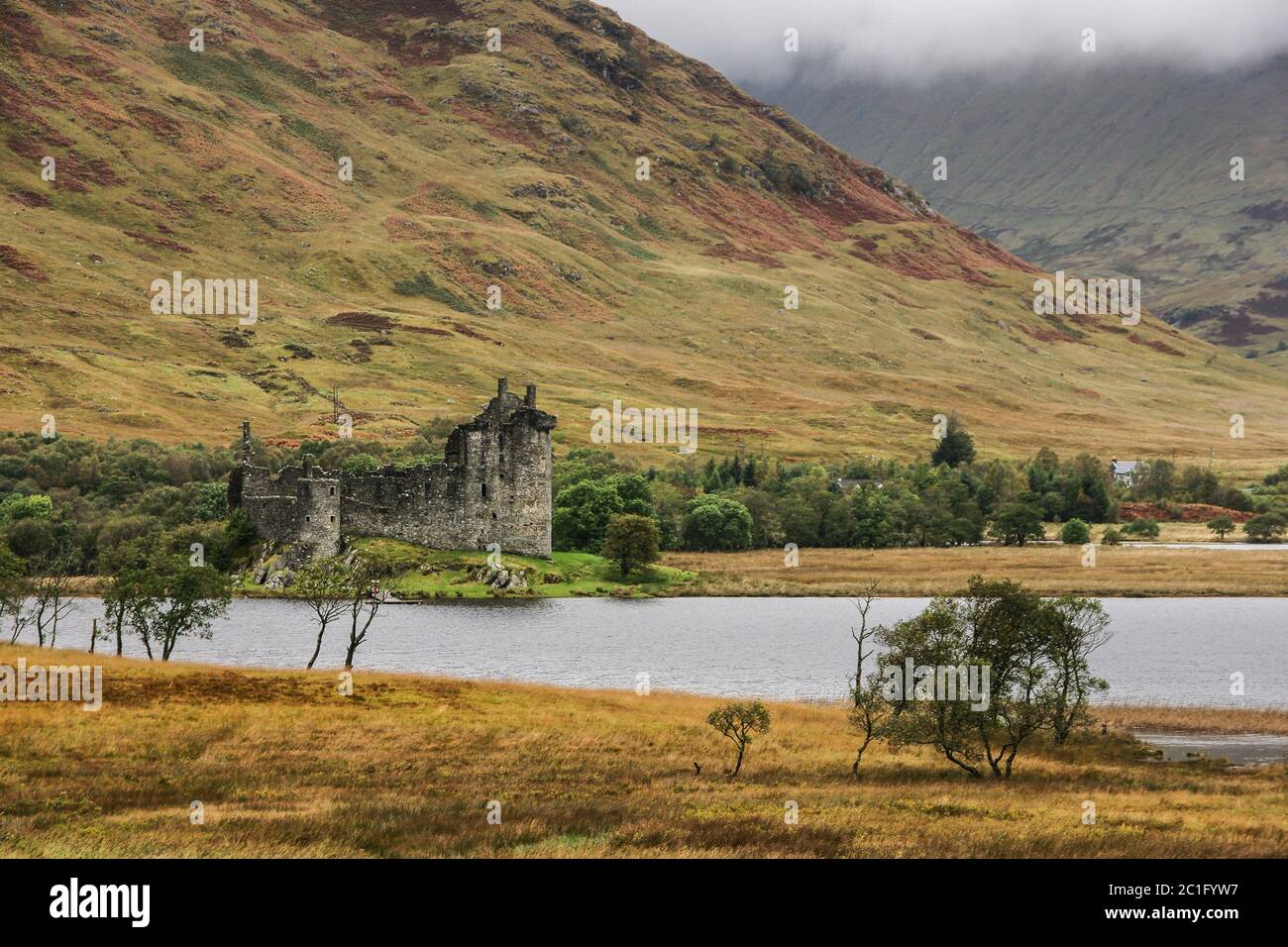 Kilchurn Castle Scotland loch Awe Stock Photo - Alamy
