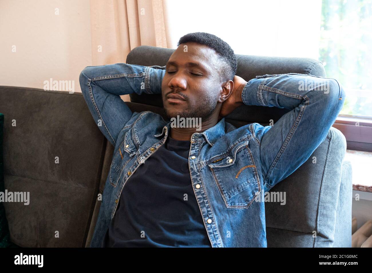 Old black man head sleeping hi-res stock photography and images - Alamy