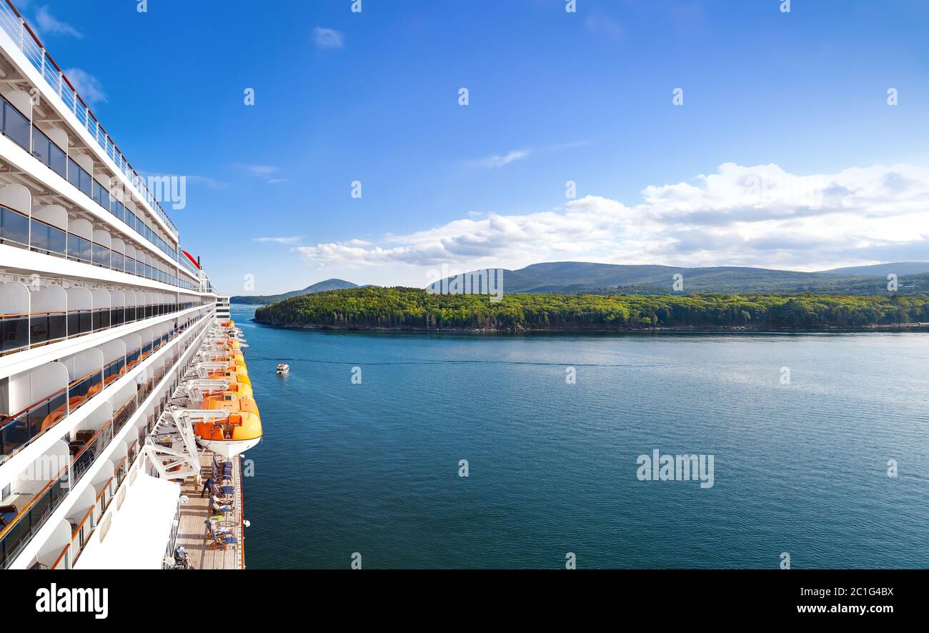 Panoramic view of harbor with cruise ship Stock Photo - Alamy