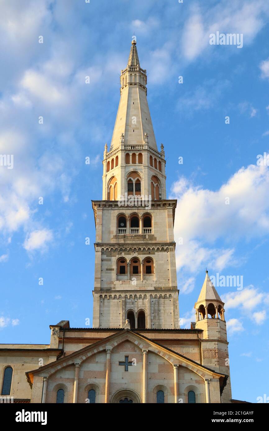 Modena, Italy, Ghirlandina tower, Unesco monument, Piazza Grande, tower ...