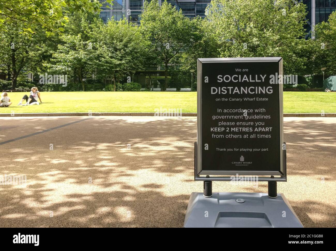 Personal space 2 people hi-res stock photography and images - Alamy