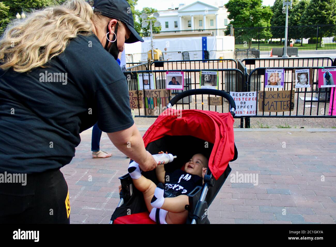 Who ordered this baby hi-res stock photography and images - Alamy