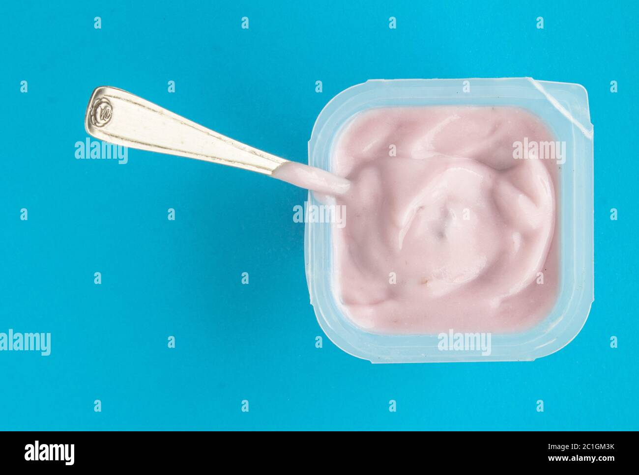 Pink yogurt background hi-res stock photography and images - Alamy