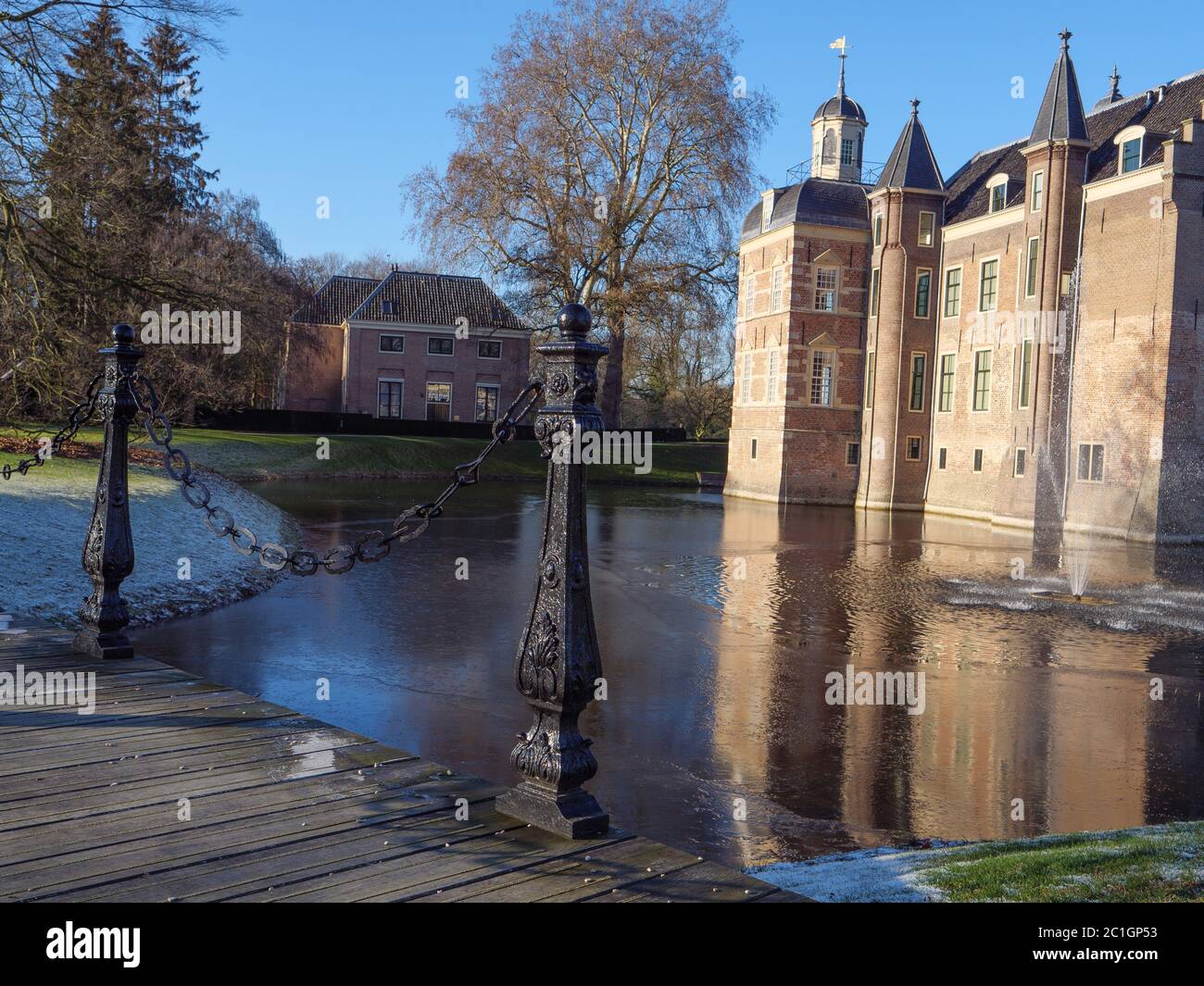 The castle of ruurlo in the netherlands Stock Photo - Alamy