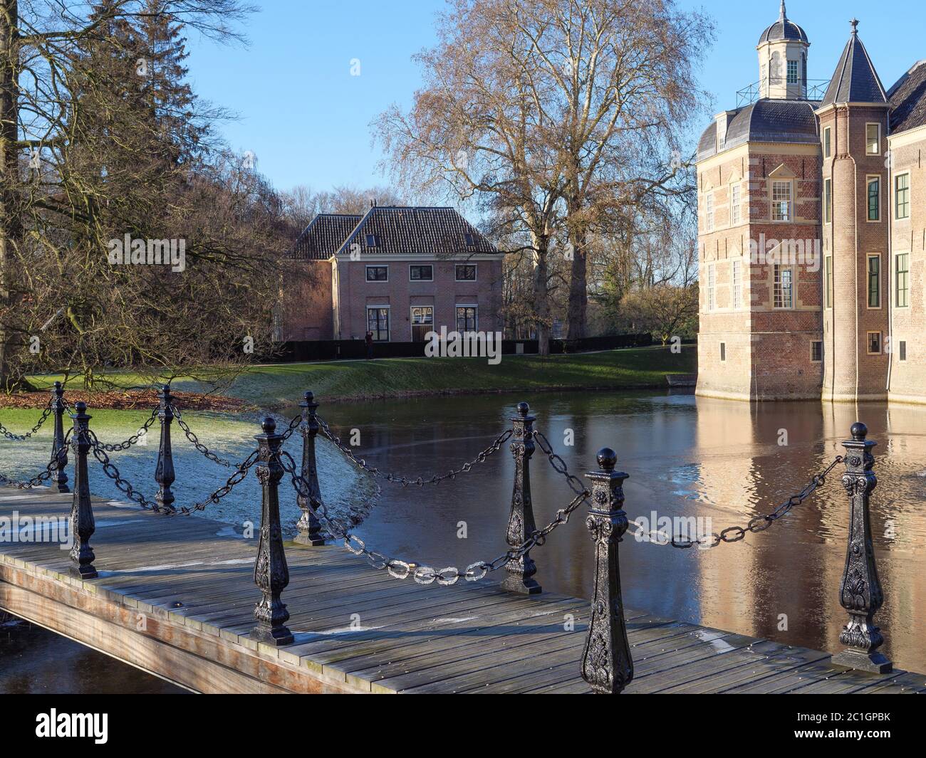 The castle of ruurlo in the netherlands Stock Photo - Alamy