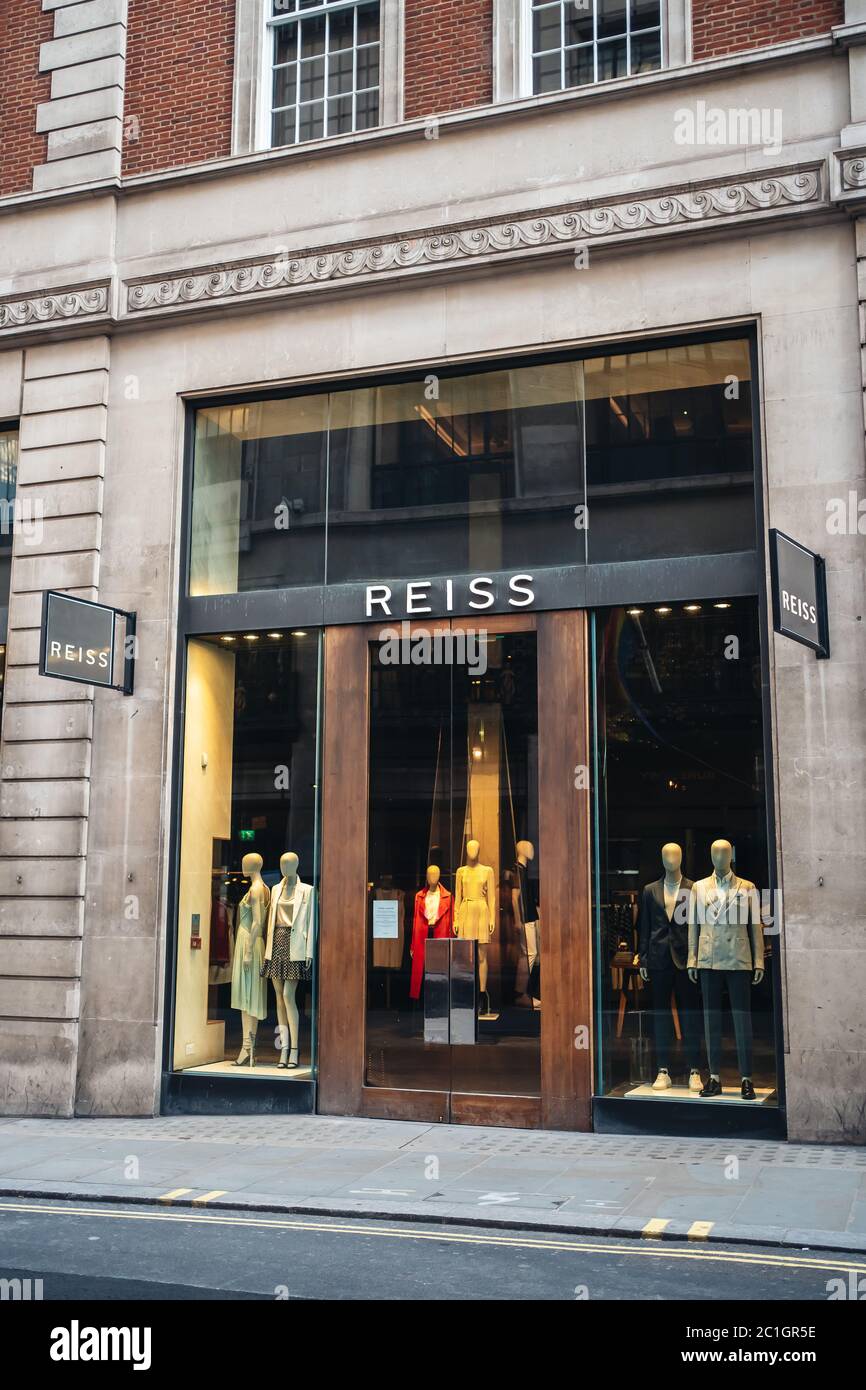 Reiss clothing london hi-res stock photography and images - Alamy