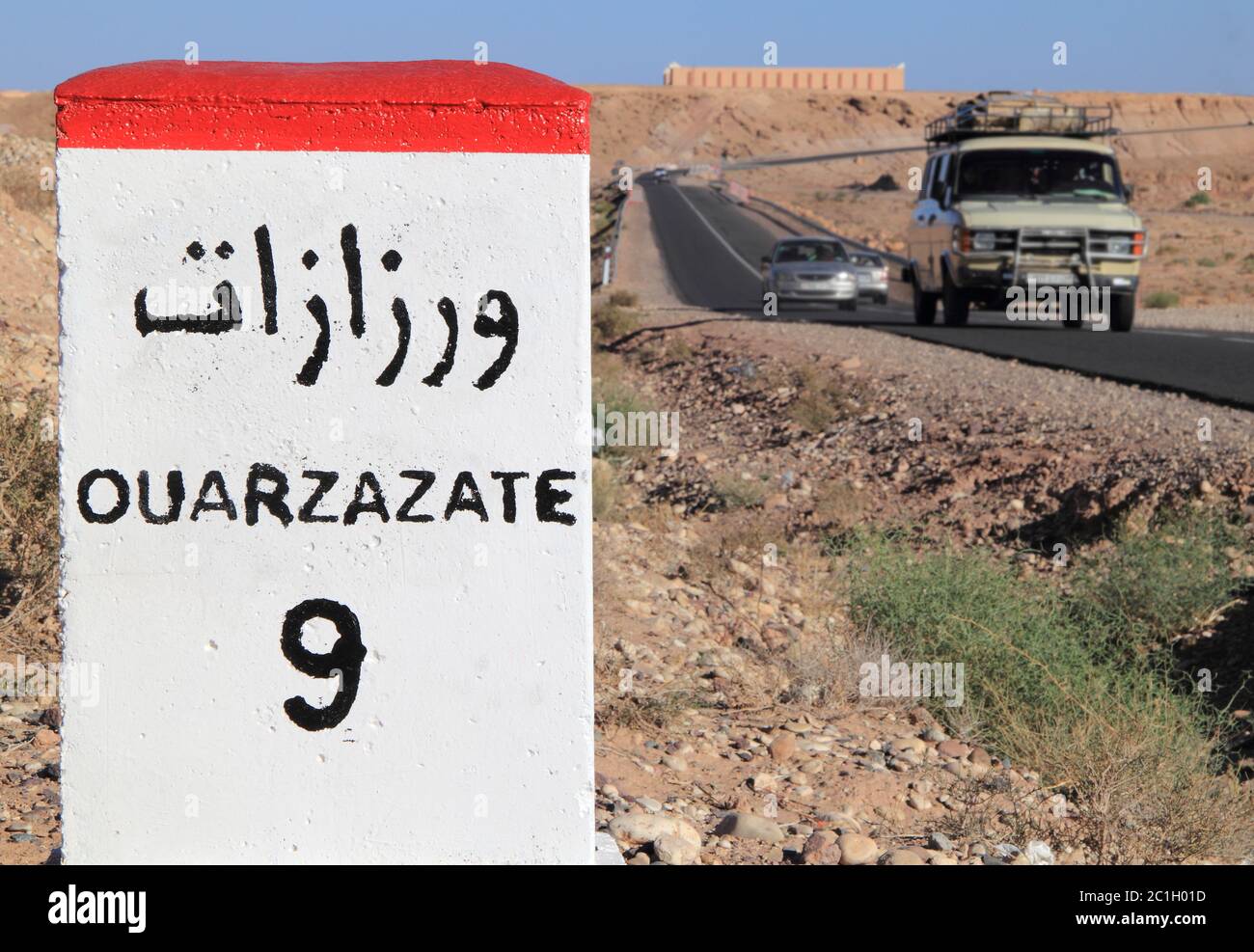 Old distance indicator hi-res stock photography and images - Alamy