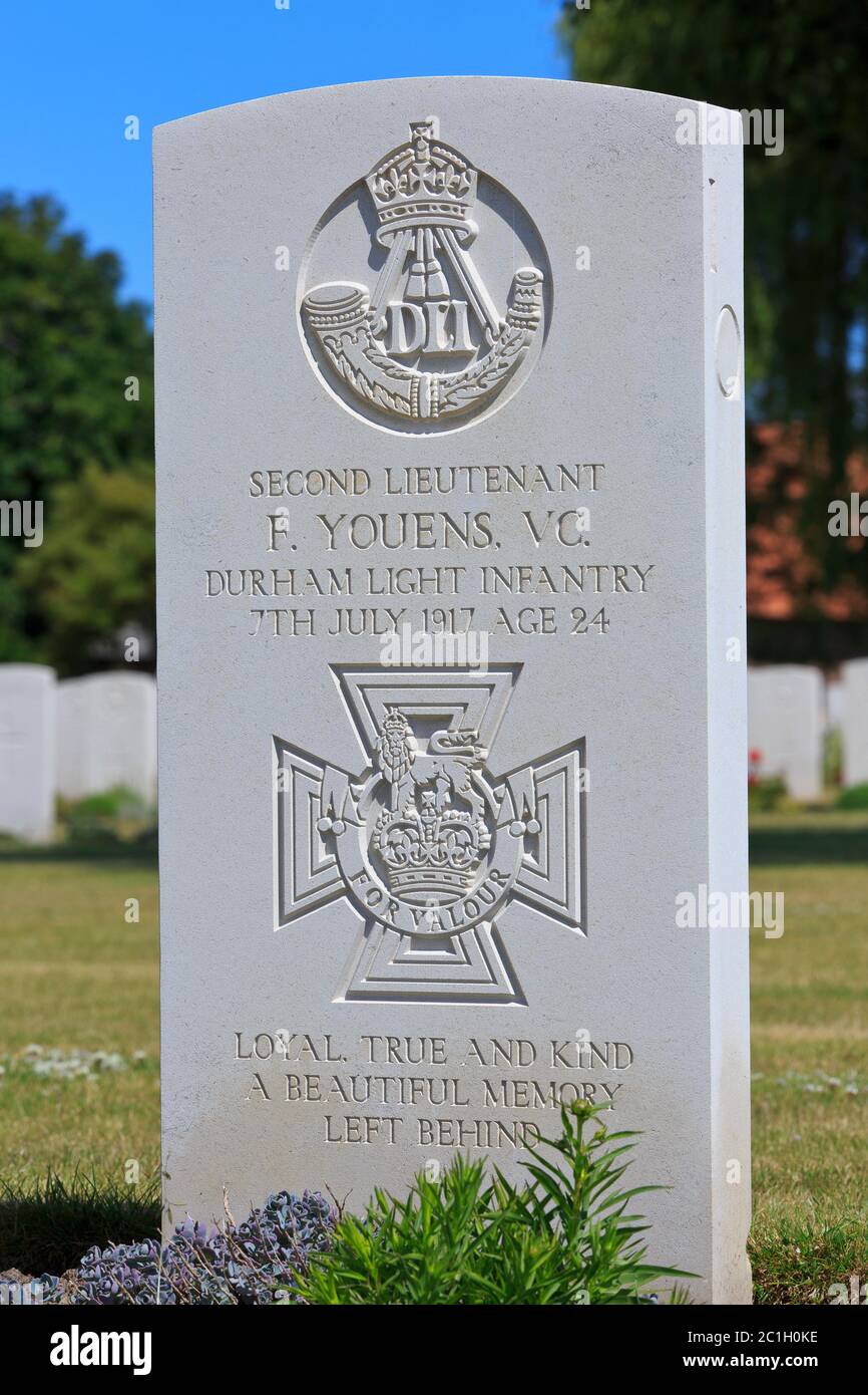 Durham light infantry victoria cross memorial hi-res stock photography ...
