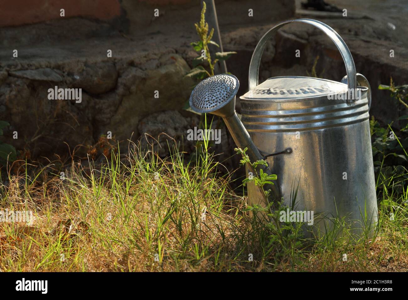Irrigation can hi-res stock photography and images - Alamy