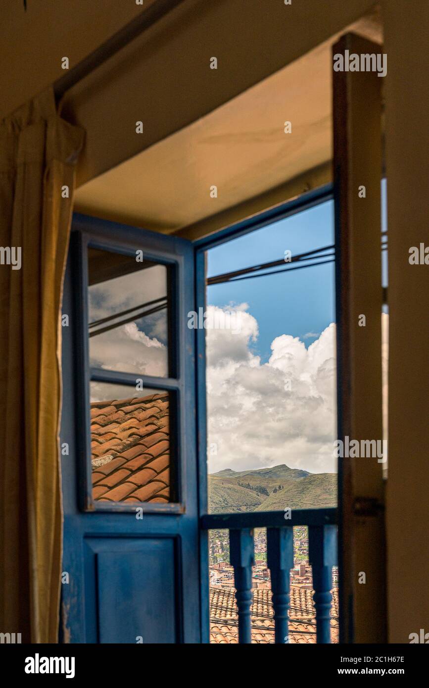 Real life reflection hi-res stock photography and images - Alamy