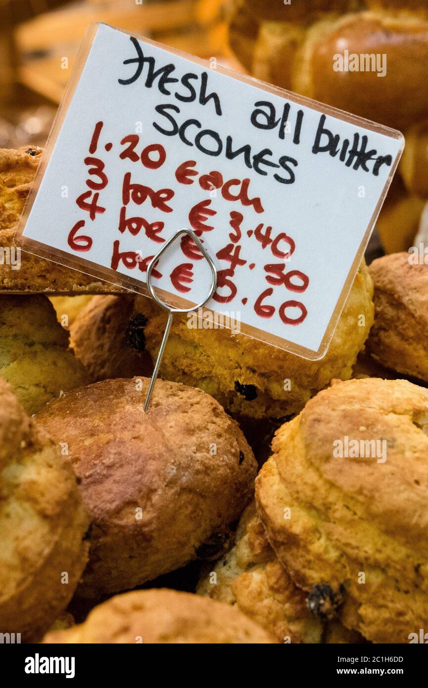 Scone bakery hi-res stock photography and images - Alamy