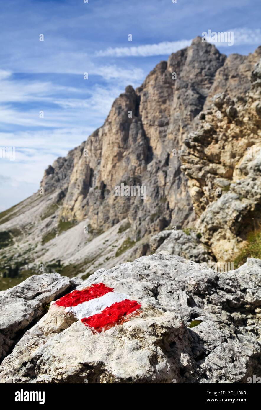 Trail mark on a stone Stock Photo - Alamy