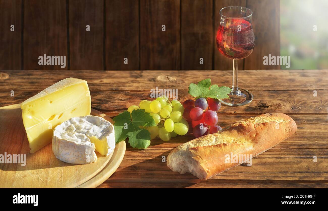 French wine culture hi-res stock photography and images - Alamy