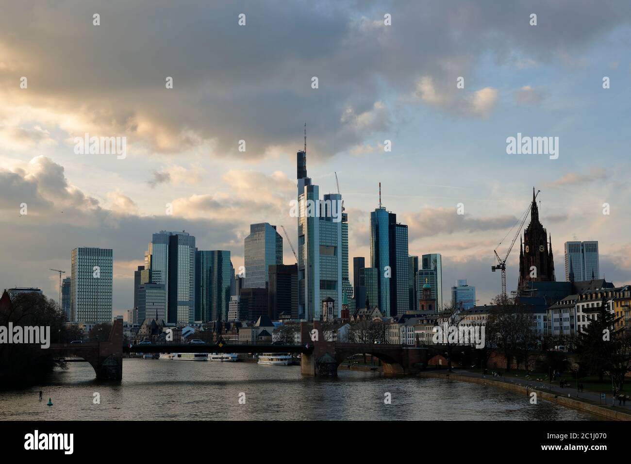 The skyline of Frankfurt am Main Stock Photo - Alamy